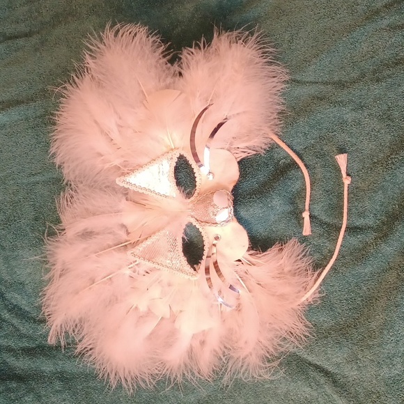 Accessories | Vintage Feathered Cat Mask | Poshmark